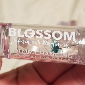 Blossom | Makeup | Nwt Blossom Color Changing Crystal Lip Balm Infused ...